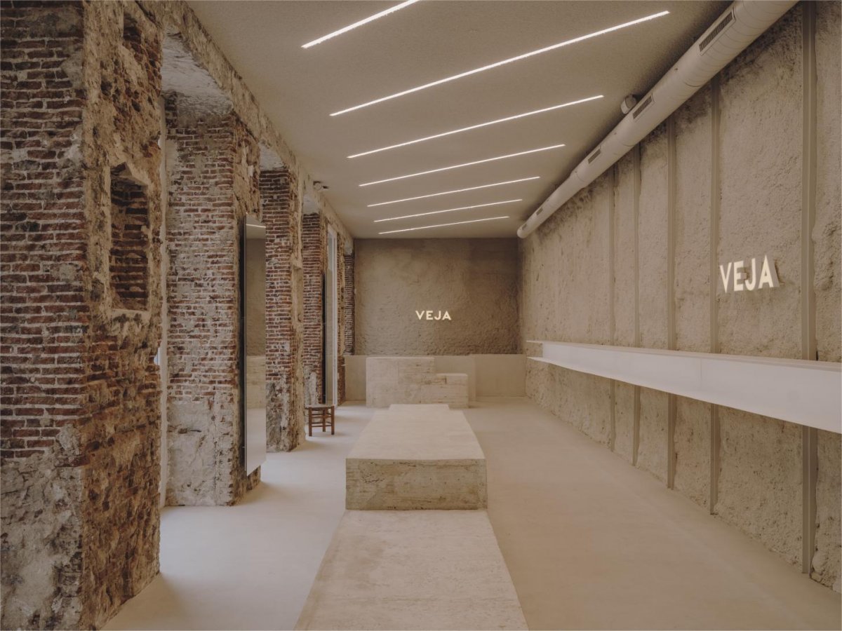 YinjiSpace - Plantea Estudio x Veja's Madrid Store